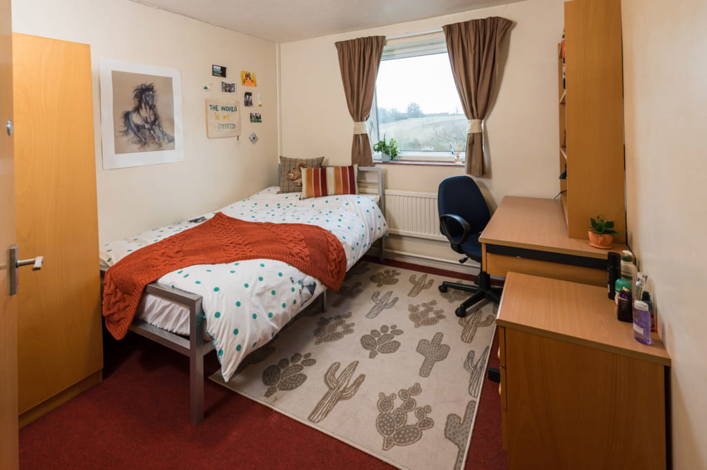 Student Accommodation in Colchester, Essex - Avon Way House