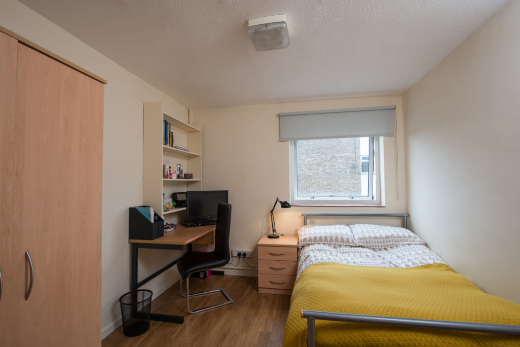 Student Accommodation in Colchester - Avon Way House
